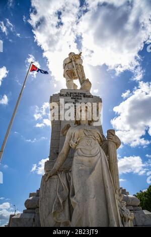 The Calixto Garcia Monument and and cuban flag in Avenida de los ...