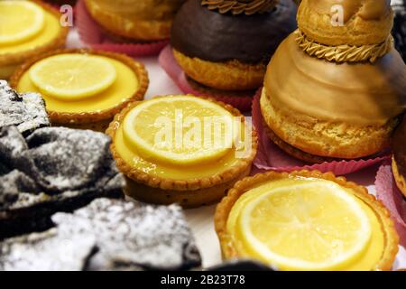 French Bakery Pastry Display - Versailles - France Stock Photo - Alamy