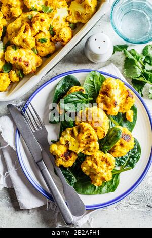 Cauliflower gratin with blue cheese and spicy bacon. Photo Janerik ...