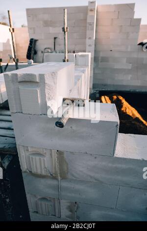 Construction of walls made of cellular concrete Stock Photo - Alamy