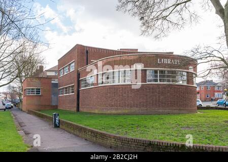 Thimblemill Library in Smethwick, West Midlands was designed in a ...