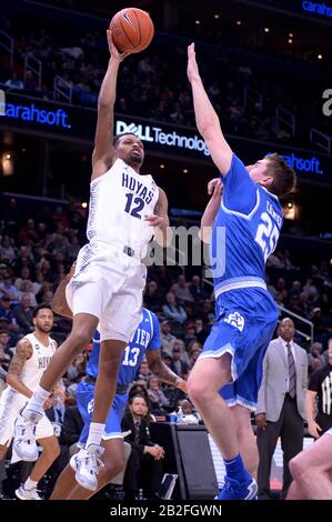 Georgetown guard Terrell Allen (12) dribbles the ball against Villanova ...