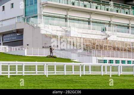 Race Horse Statue at the Grandstand in Epsom Downs Stock Photo - Alamy