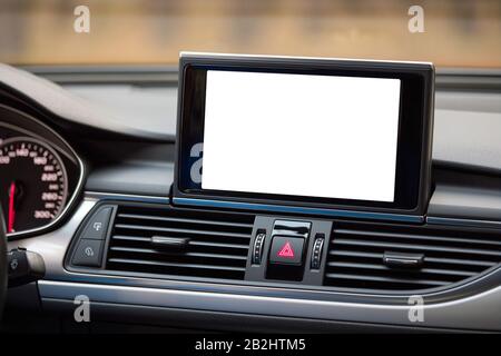 DIGITAL DISPLAY ON DASHBOARD OF THE AUDI QUATTRO Stock Photo - Alamy