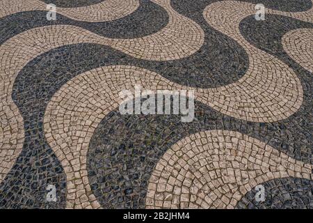 Portuguese pavement, calcada portuguesa Stock Photo - Alamy