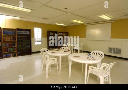 Del Valle, Texas ISA, Oct.. 25, 2004: Dormitory-style sleeping quarters ...