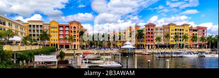 Bayfront Shopping Center and Marina Stock Photo - Alamy