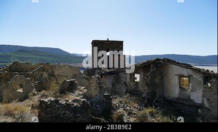 Ruins of an uninhabited village of Yesa in Navarre Stock Photo - Alamy