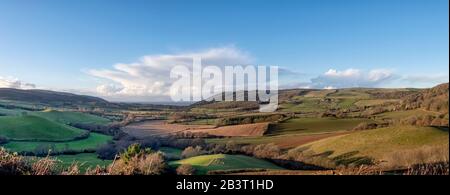 Bossington Beach, East Porlock Bay, Exmoor Coast, Somerset Stock Photo ...