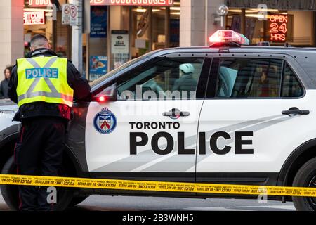 Ford Explorer Police car Stock Photo - Alamy