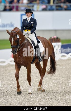 Bernadette Pujals (MEX) riding Vincent - World Equestrian Games, Aachen ...