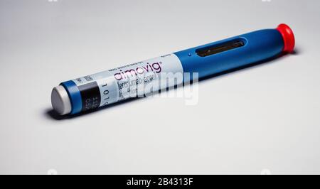 Aimovig (erenumab-aooe) 140 mg package, new injectable prescription ...