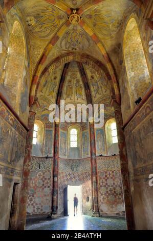The medieval Knights Templar commandery in Richerenches, Vaucluse ...