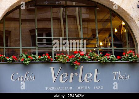 France, Paris, Cafe verlet paris Stock Photo - Alamy