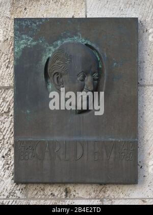 Gedenktafel, Carl Diem, Marathontor, Olympiastadion, Charlottenburg ...