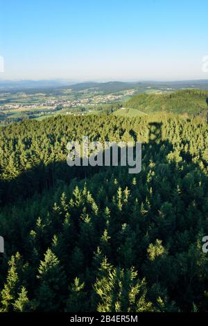 Frankenburg am Hausruck: mountain Hausruck from summit Göblberg, forest ...