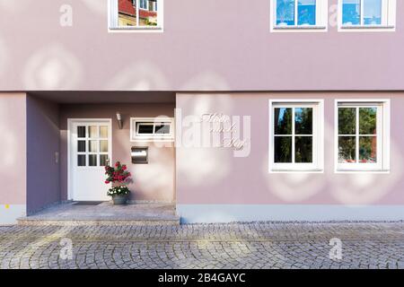House facade, windows, modern, minimal, Eisenach, Thuringia, Germany ...