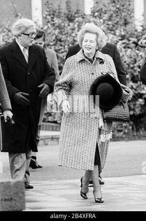 Foreign secretary Geoffrey Howe leaving London's Heathrow Airport in ...
