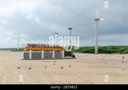 Windmills on the Swaminarayan Holy Beach, Mandvi, Kutch, Gujarat, India ...