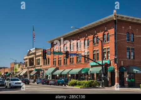 Historic Hotel St Michael, Whiskey Row at Courthouse Plaza in Prescott ...