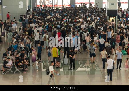 passengers, TaiYuan South Railway Station, Taiyuan, China Stock Photo ...