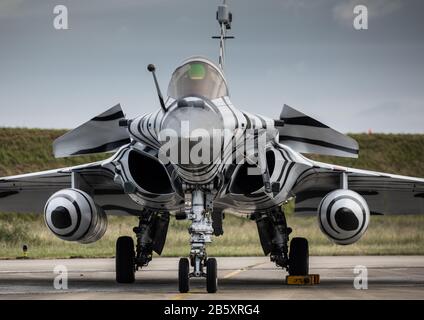 French Navy Flottille 11F's fabulously marked Dassault 'Rafale M' '36 ...