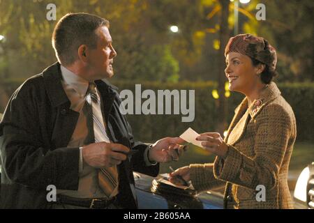 ANTHONY HEALD, SHERILYN FENN, BOSTON PUBLIC : SEASON 4, 2003 Stock ...