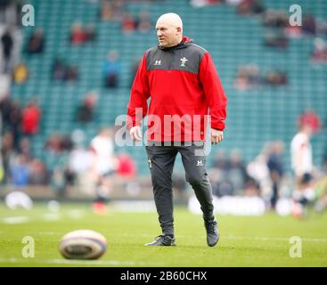Wales 5 Nations Neil Jenkins. Neil Jenkins a member of the Welsh 1998 ...