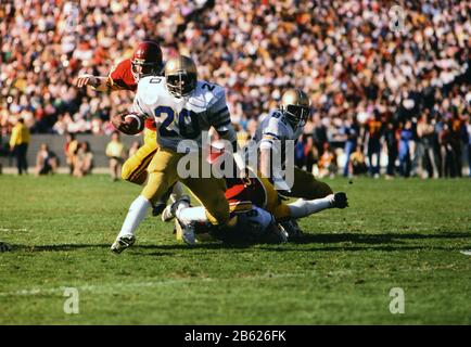 Notre Dame vs. USC Football Game (ca. 1981-1983) - Notre Dame running ...