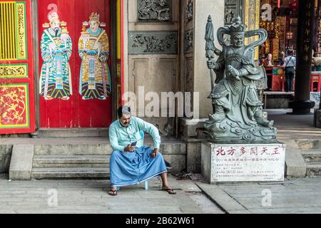 The ancient temple in Yangon, Rangoon, Myanmar Stock Photo - Alamy