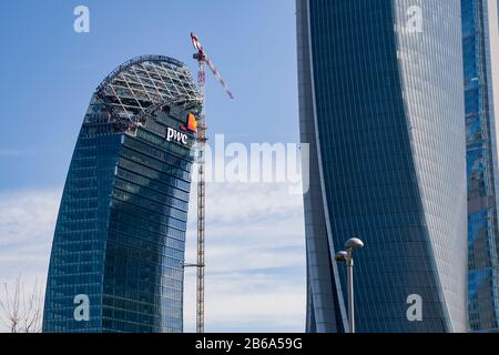 PWC Tower under construction named The Curved One, in Milan CityLife ...