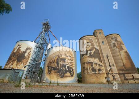 Grain Truck Silo Art by Tim Bowtell, Katamatite, Victoria, Australia ...