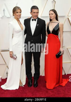 Nicole Kimpel, Antonio Banderas and Stella Banderas walking on the red ...