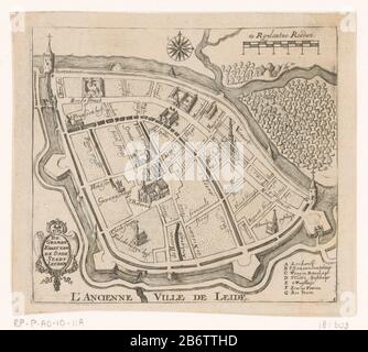Historical map of Leiden, Anonymous, 1712 print Historical map in a ...