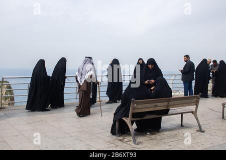 Veiled Shia Muslim women in Hyderabad, India Stock Photo - Alamy