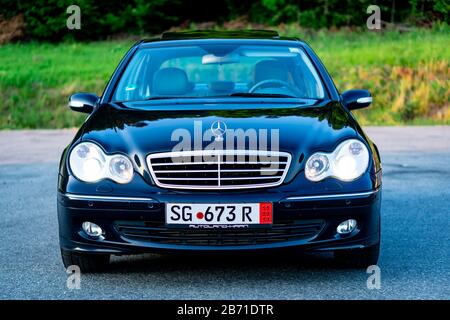 2005 AMG Mercedes-Benz C-Class W203 DTM racer at the 2017 Goodwood ...