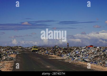 Marsa Matruh, Egypt A public landfill out in the desert where the ...