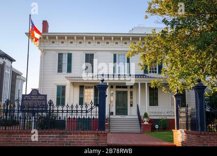 The First White House of the Confederacy, Montgomery, Capital of the ...