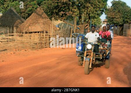 Mako, Senegal. 15th Feb, 2020. Republic of Senegal - Mako (Kédougou ...