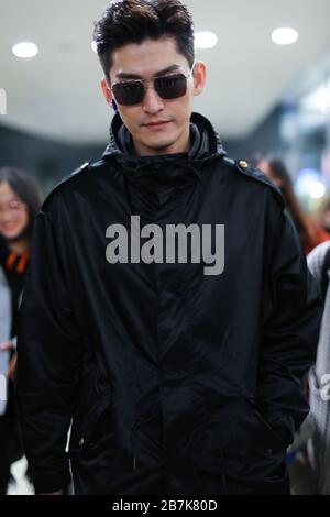 Chinese singer, actor and host Hanz Zhang Han shows up at a Shanghai ...