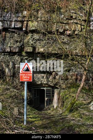 The entrance to the disused mine at Pinner Quarry, Crawshawbooth, Lancashire Stock Photo - Alamy