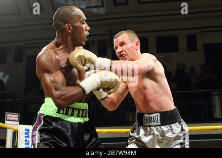Junior Witter defeats Kevin McIntyre in Semi- Final 1 of Prizefighter ...