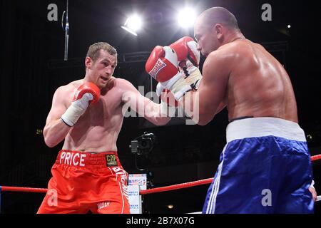 David Price (red shorts) defeats Pavol Polakovic in a Heavyweight ...