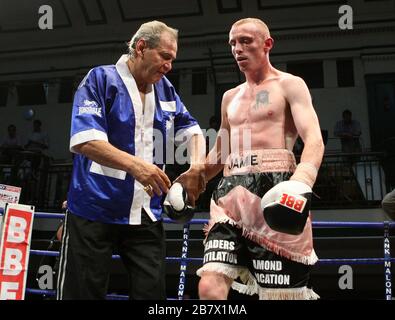Jamie Arthur (Cwmbran, black/white shorts) defeats Akaash Bhatia ...