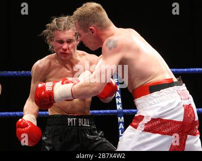 Chas Symonds (red/white shorts, Croydon) defeats Alex Spitko (Mansfield ...
