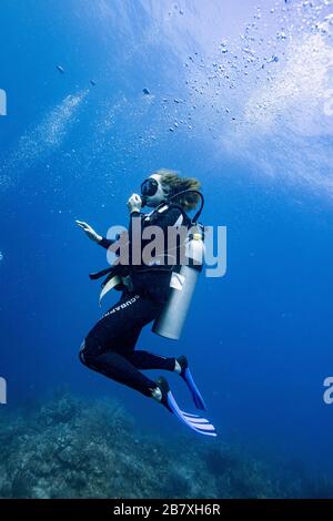 Dive Site - Blue Channel Stock Photo - Alamy