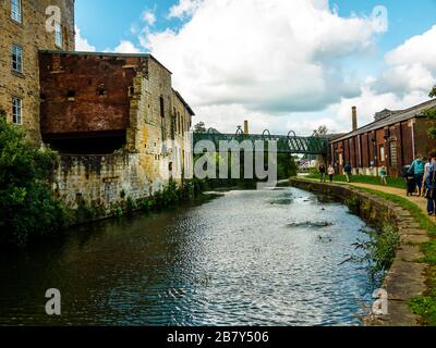The Weavers Triangle at Burnley on the Leeds Liverpool Canal in ...