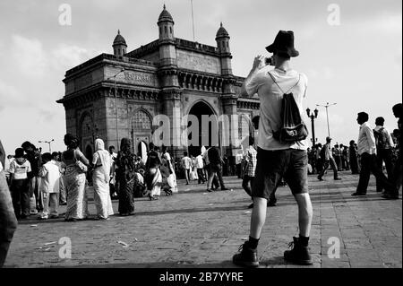 Photographer, Gateway of India, Apollo Bunder, Mumbai, Maharashtra ...