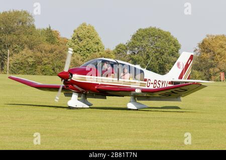 Robin DR-400-180 Regent cockpit instrument-panel with early generation ...