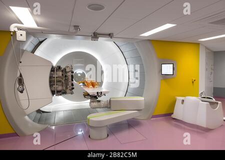 Test dummy at a cancer Radiation Proton beam therapy treatment room in ...
